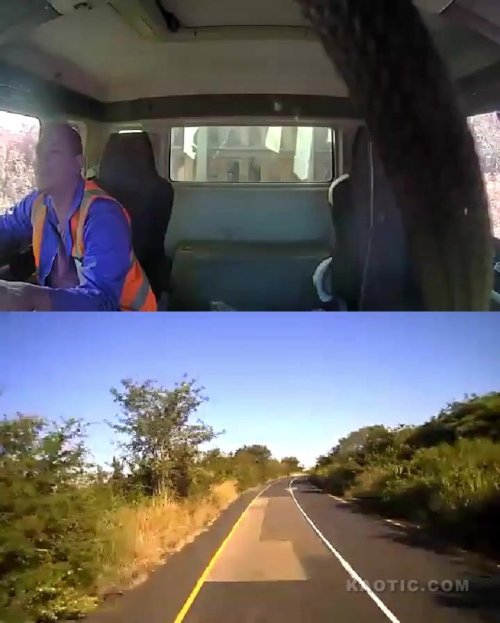 Watch free Dashcam Captures Company Truck Robbery In South Africa ... Watch free Dashcam Captures Company Truck Robbery In South Africa ...
